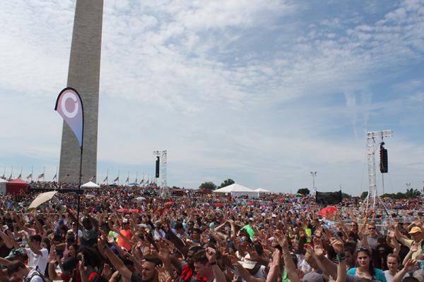 Evangelicals Gather for Prayer Rally in Washington | Sojourners